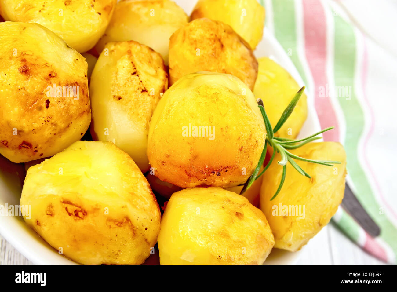 Potatoes fried on plate with napkin Stock Photo - Alamy