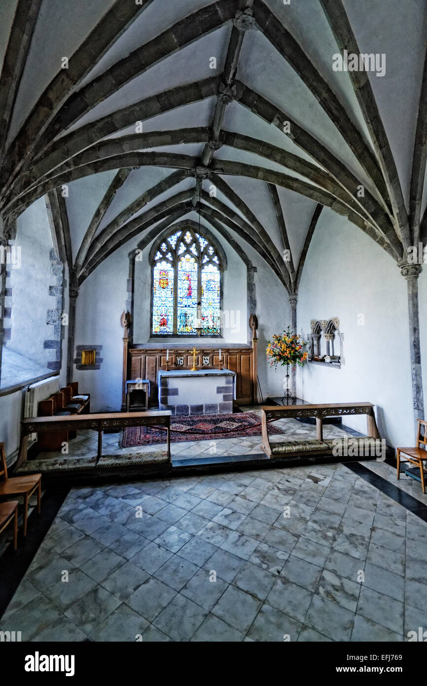 St davids cathedral shrine of st david hi-res stock photography and ...