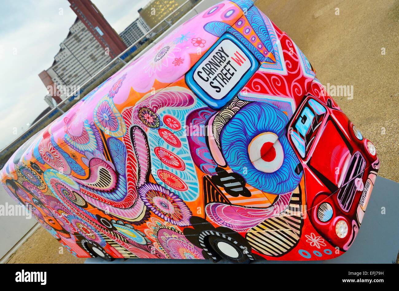 Bus model hi-res stock photography and images - Alamy