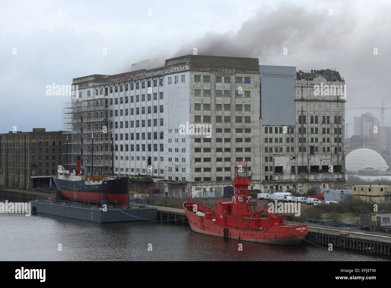 London, UK. 05th Feb, 2015. Millennium Mills, Cannning Town fire sees 8 ...