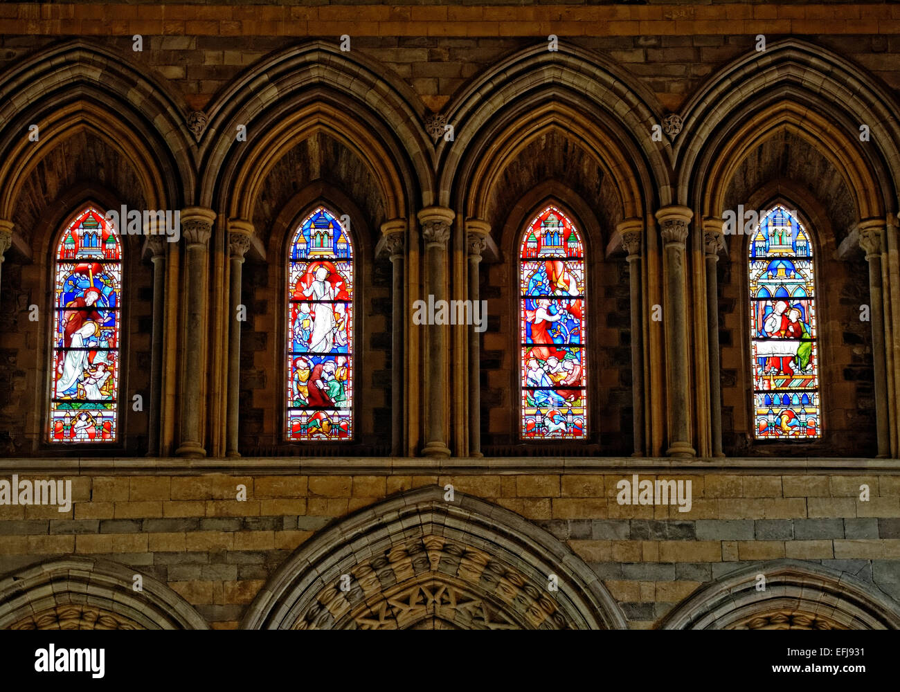 St davids cathedral shrine hi-res stock photography and images - Alamy