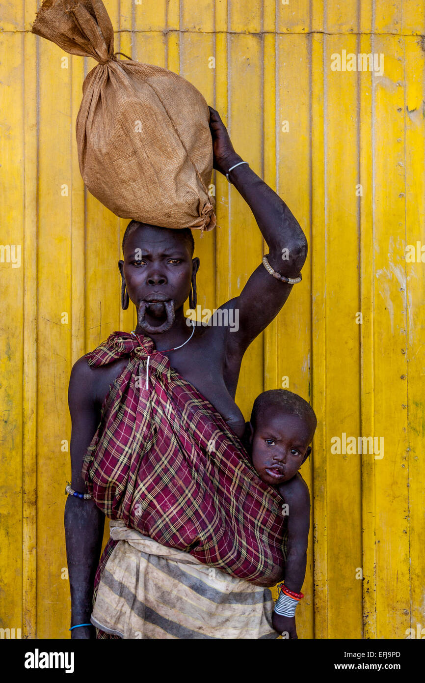 Deformed baby hi-res stock photography and images - Alamy