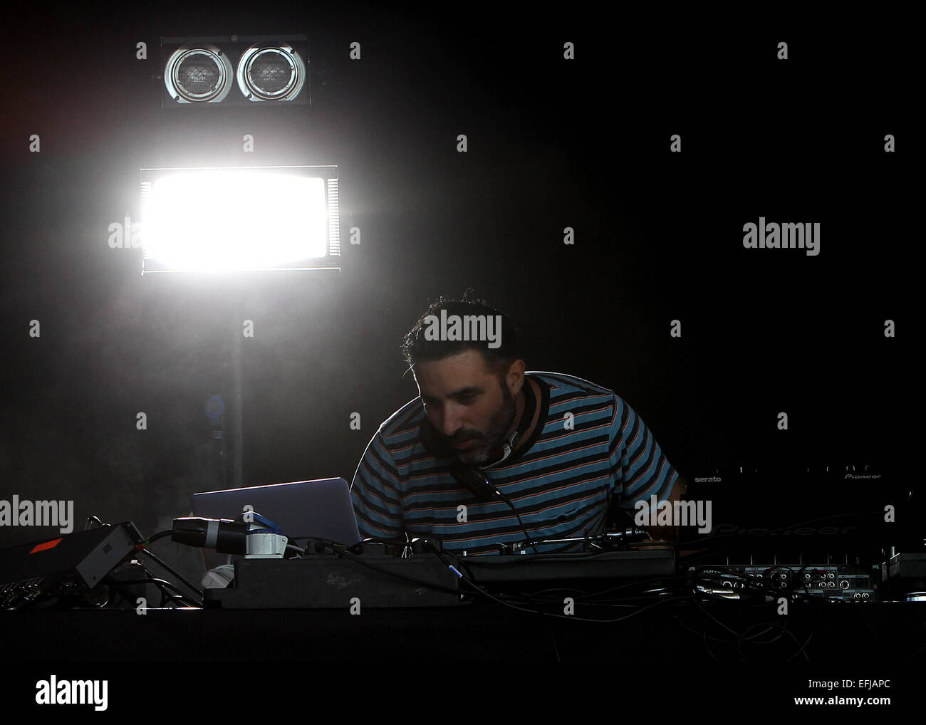 Dj yoda hi-res stock photography and images - Alamy