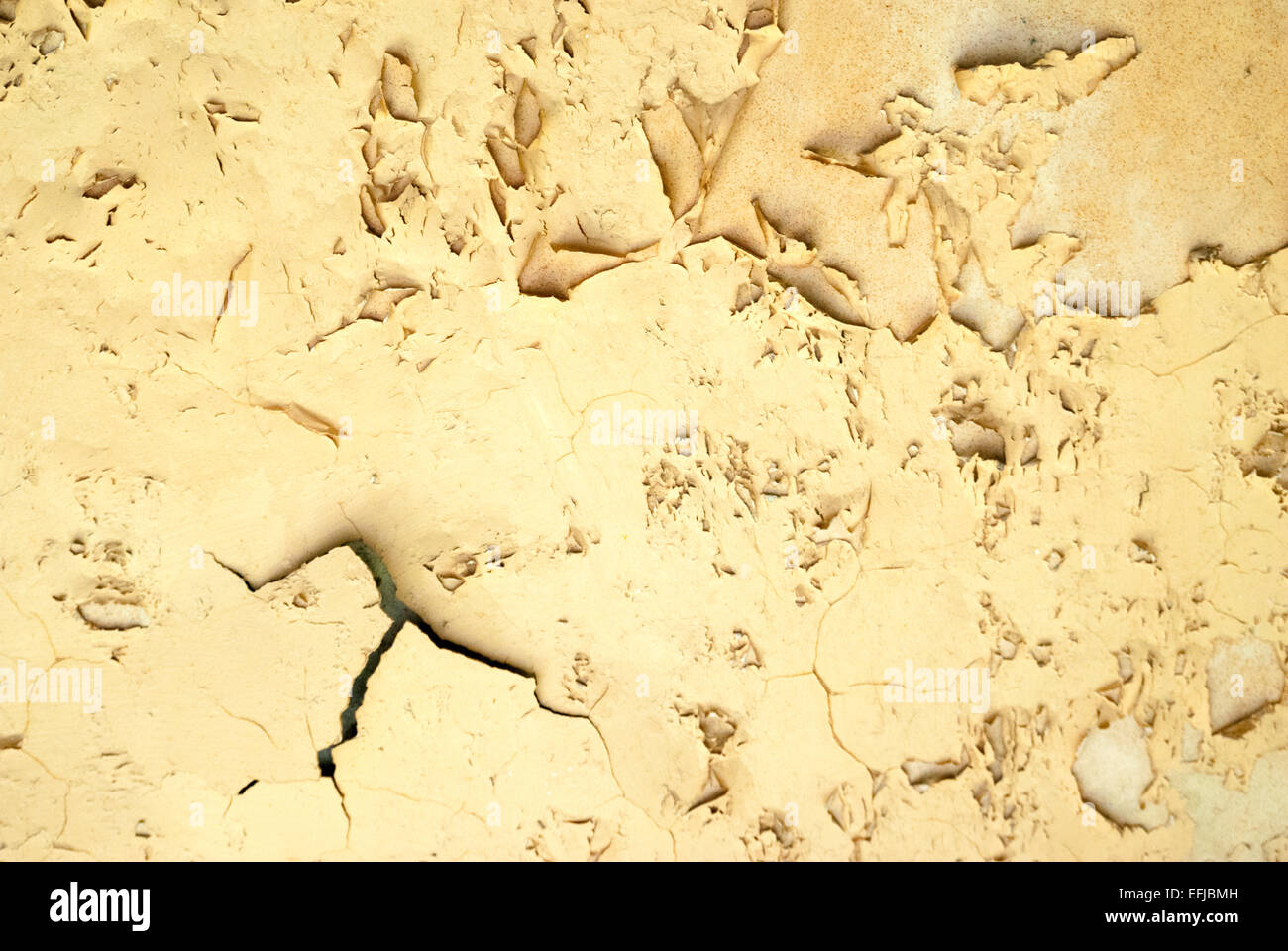 Yellow paint patterns hi-res stock photography and images - Alamy