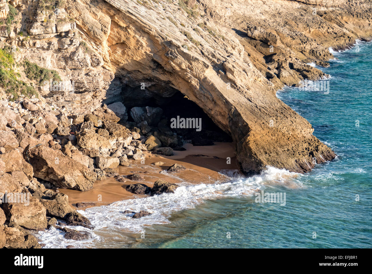 Grotto beach hi-res stock photography and images - Alamy