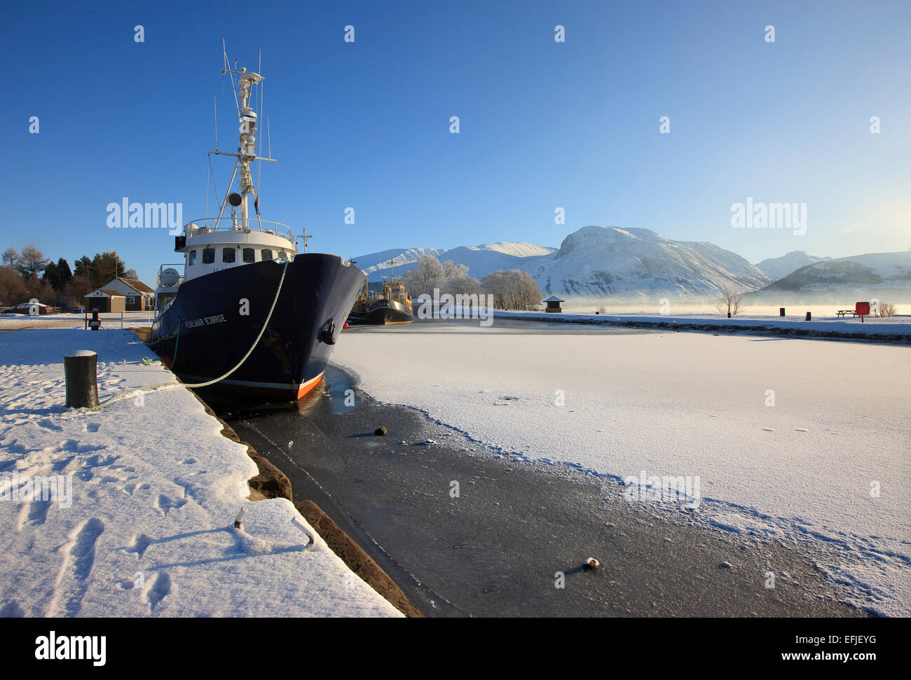 Corpach basin hi-res stock photography and images - Alamy