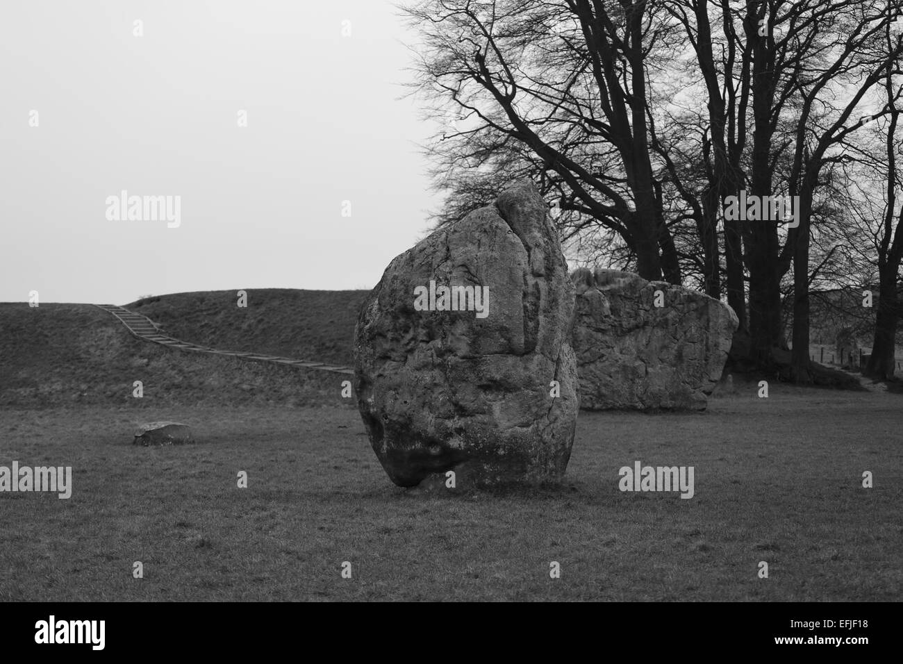 Avebury stone circles hi-res stock photography and images - Alamy