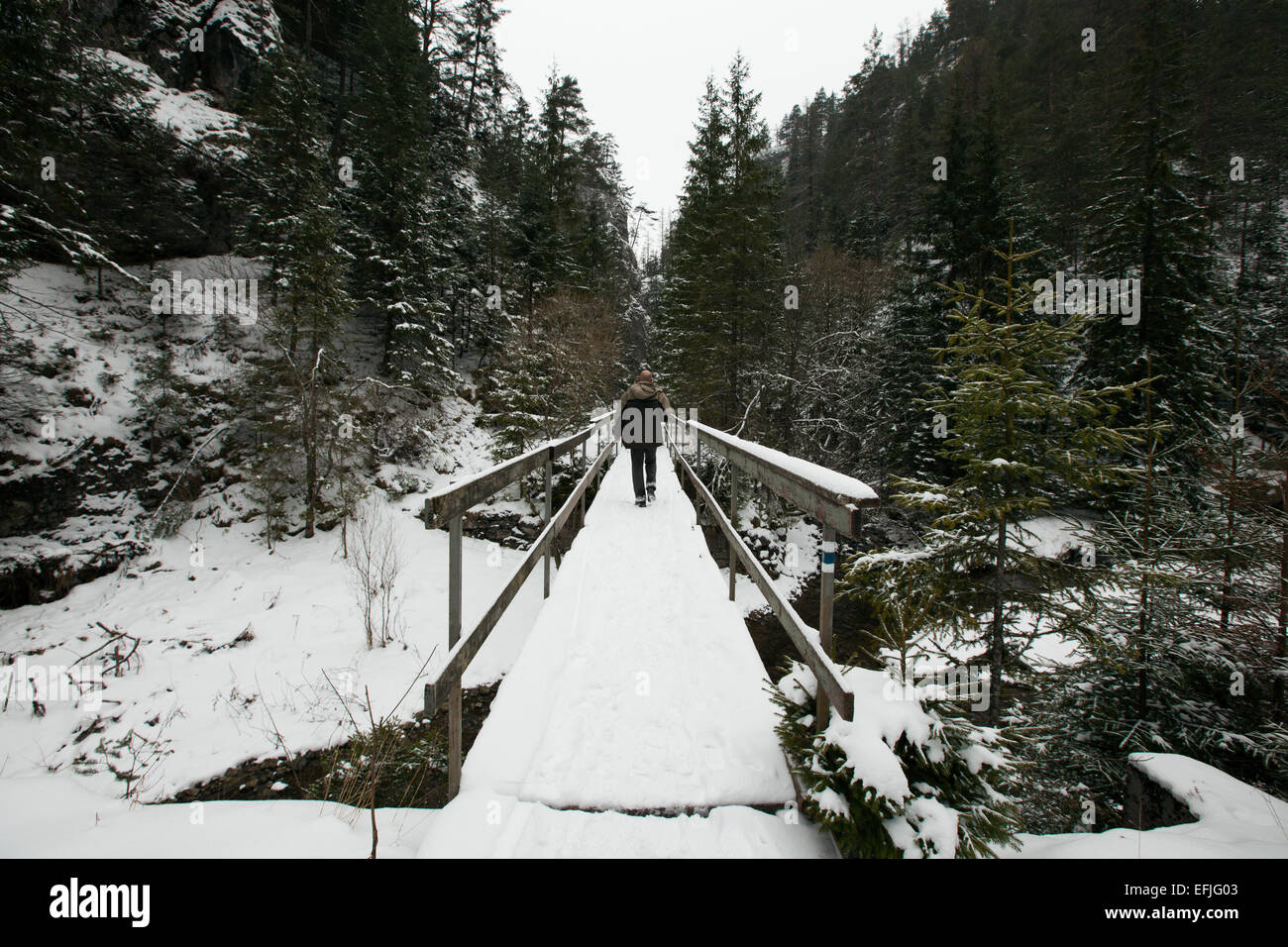 Exciting bridge crossing hi-res stock photography and images - Alamy