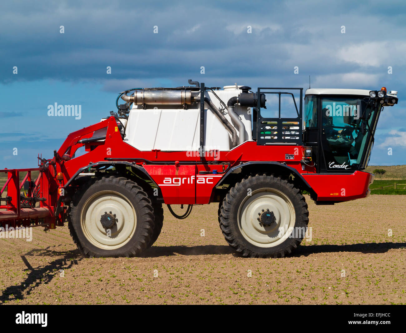 Crop sprayer hi-res stock photography and images - Alamy