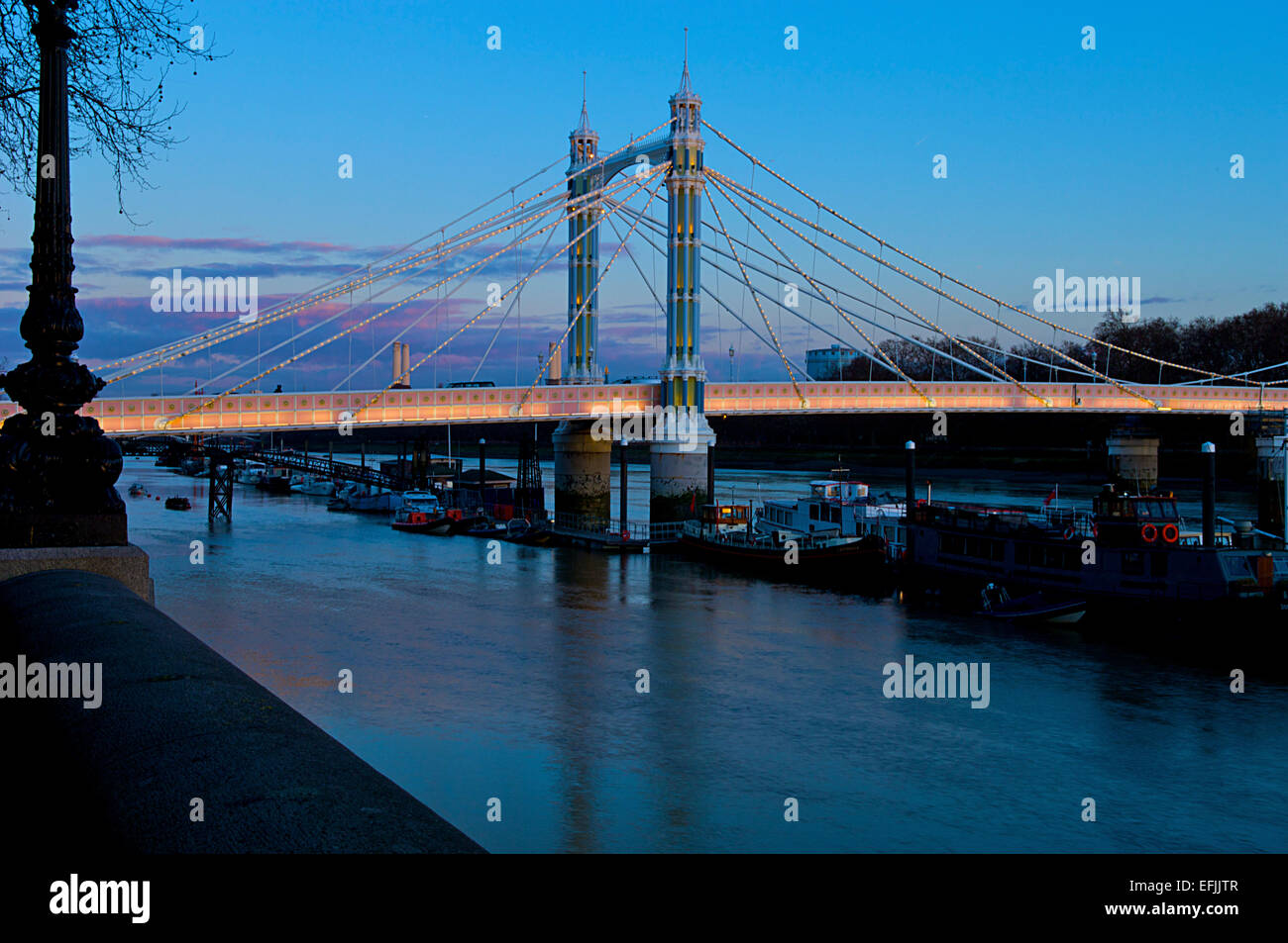 Victorian london embankment hi-res stock photography and images - Alamy