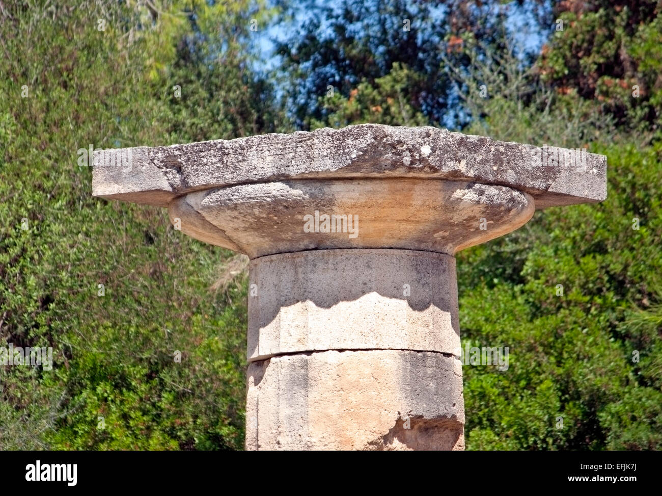 Capital column ancient hi-res stock photography and images - Alamy