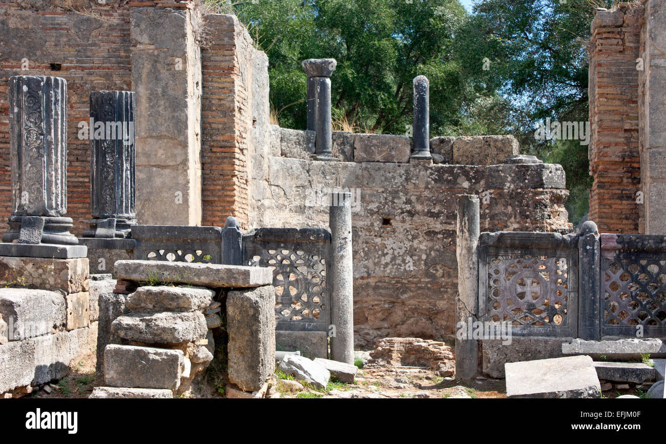 The workshop of Pheidas (or Phidias) perhaps the greatest sculptor of ...