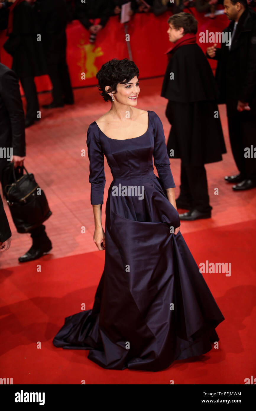 Audrey tautou poses hi-res stock photography and images - Alamy
