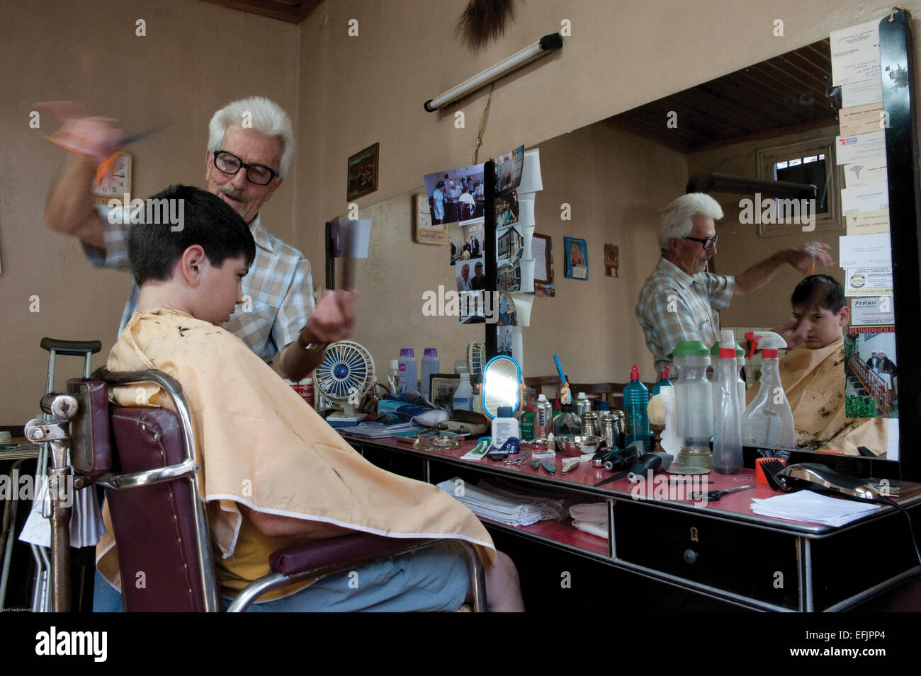 Greece barber hi-res stock photography and images - Alamy