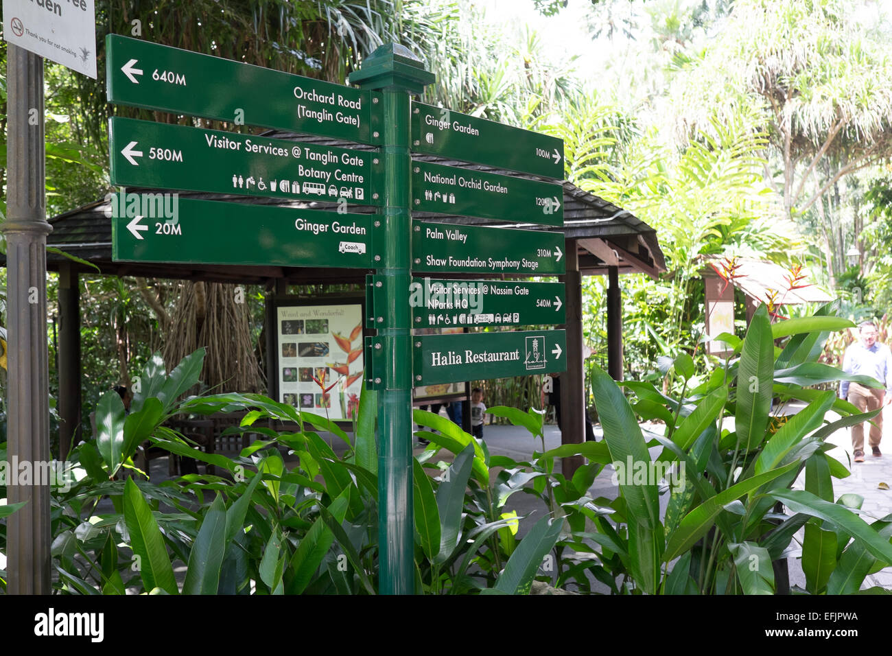 Singapore Botanic Gardens. Sign Stock Photo - Alamy