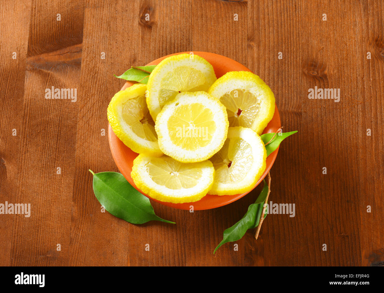 Slices fresh lemon citrus fruit hi-res stock photography and images - Alamy