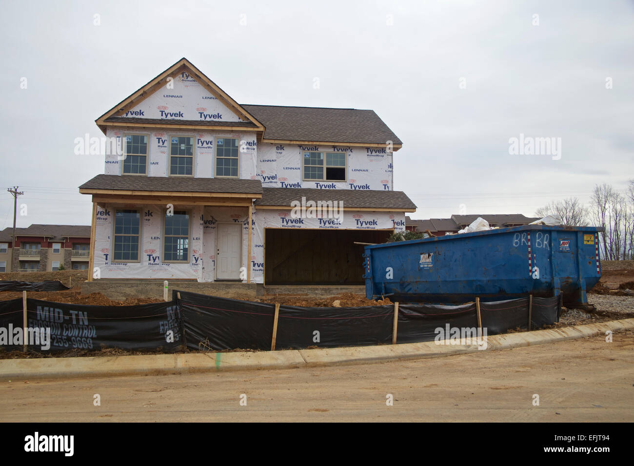Construction dumpster hi-res stock photography and images - Alamy