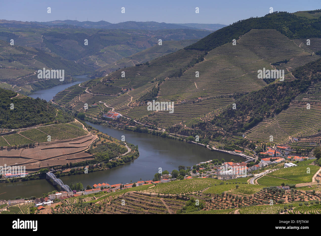 Vale Do Rio Douro High Resolution Stock Photography and Images - Alamy