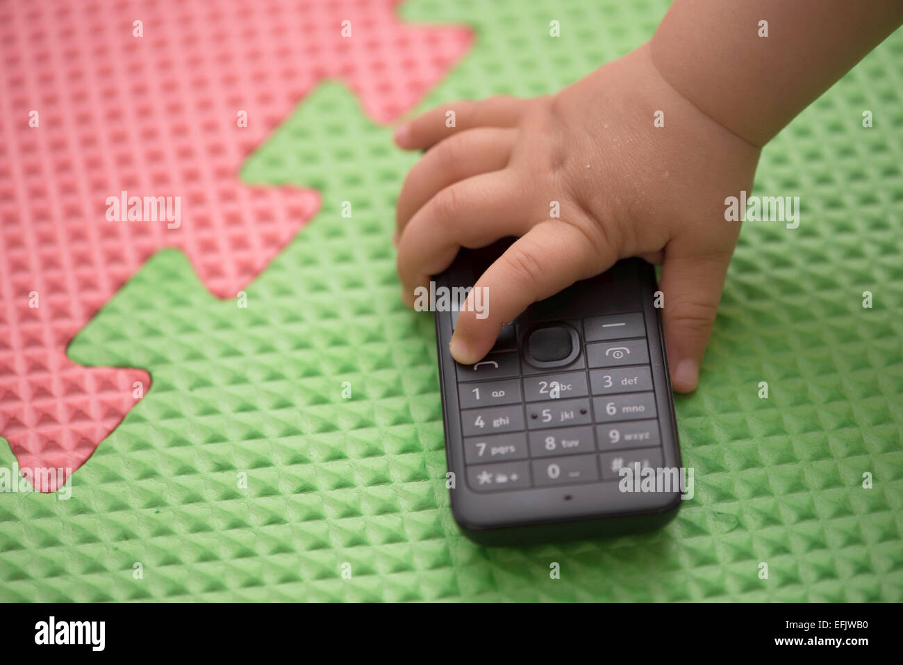 Children talk hand hi-res stock photography and images - Alamy