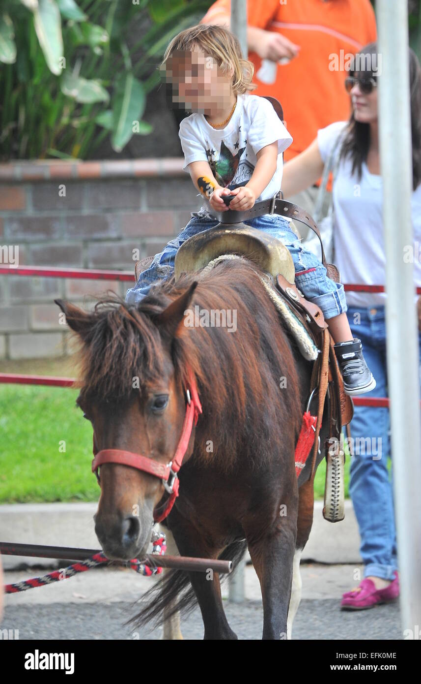 Selma Blair and her son Arthur Bleick visit a local petting zoo in ...