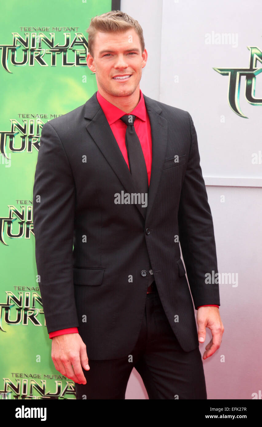 'Teenage Mutant Ninja Turtles' Los Angeles premiere - Arrivals ...