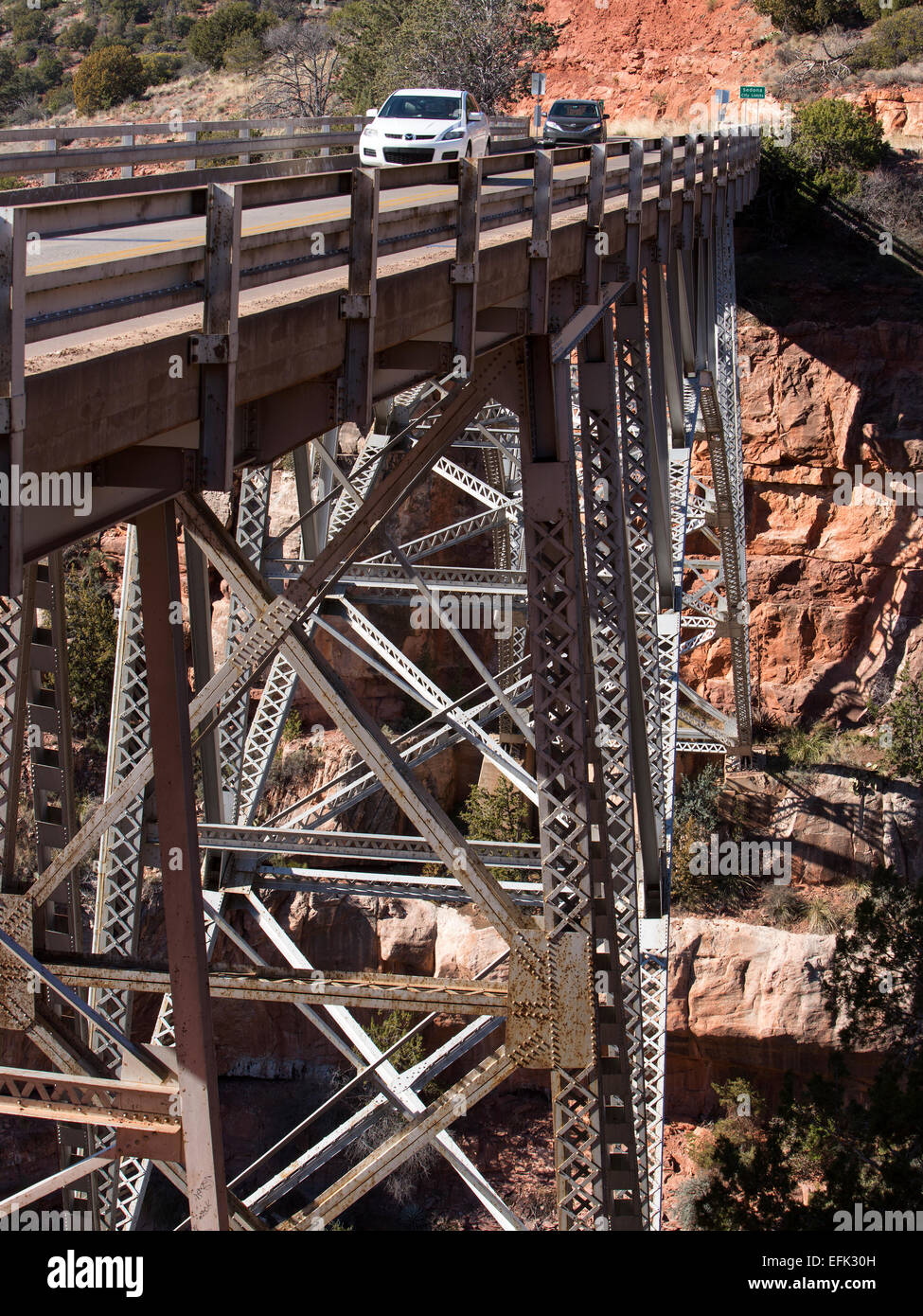Sedona, Arizona, Midgley Bridge traffic Stock Photo - Alamy