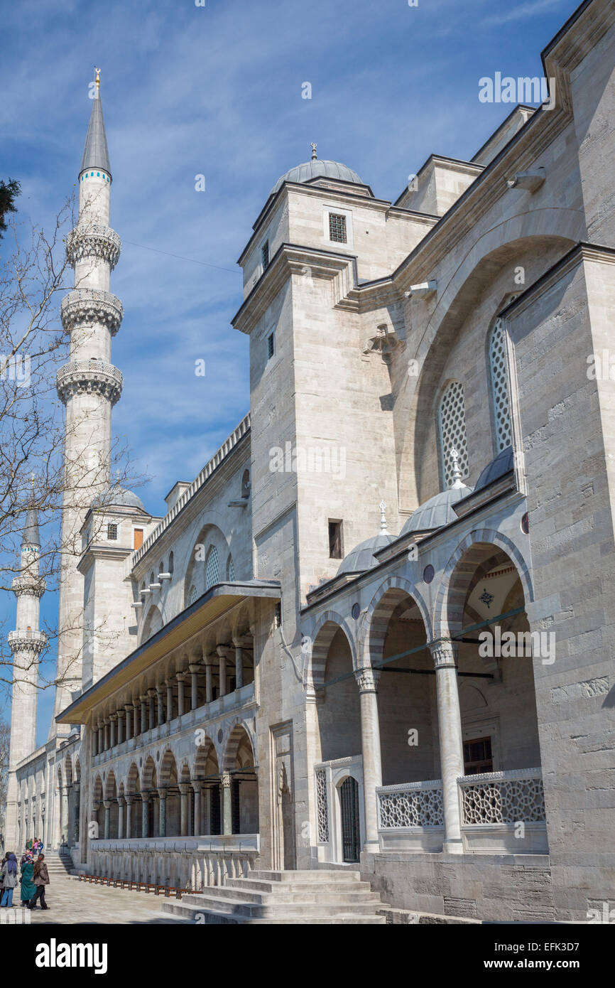 Side view of corridor and Süleymaniye mosque Stock Photo - Alamy