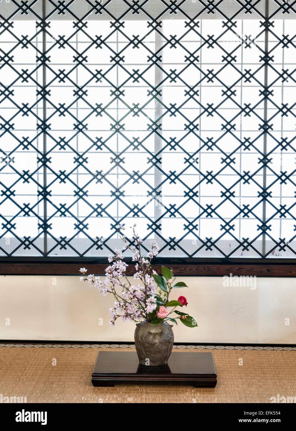A spring flower arrangement in the 1640 Kikugetsu-tei tea house in the ...