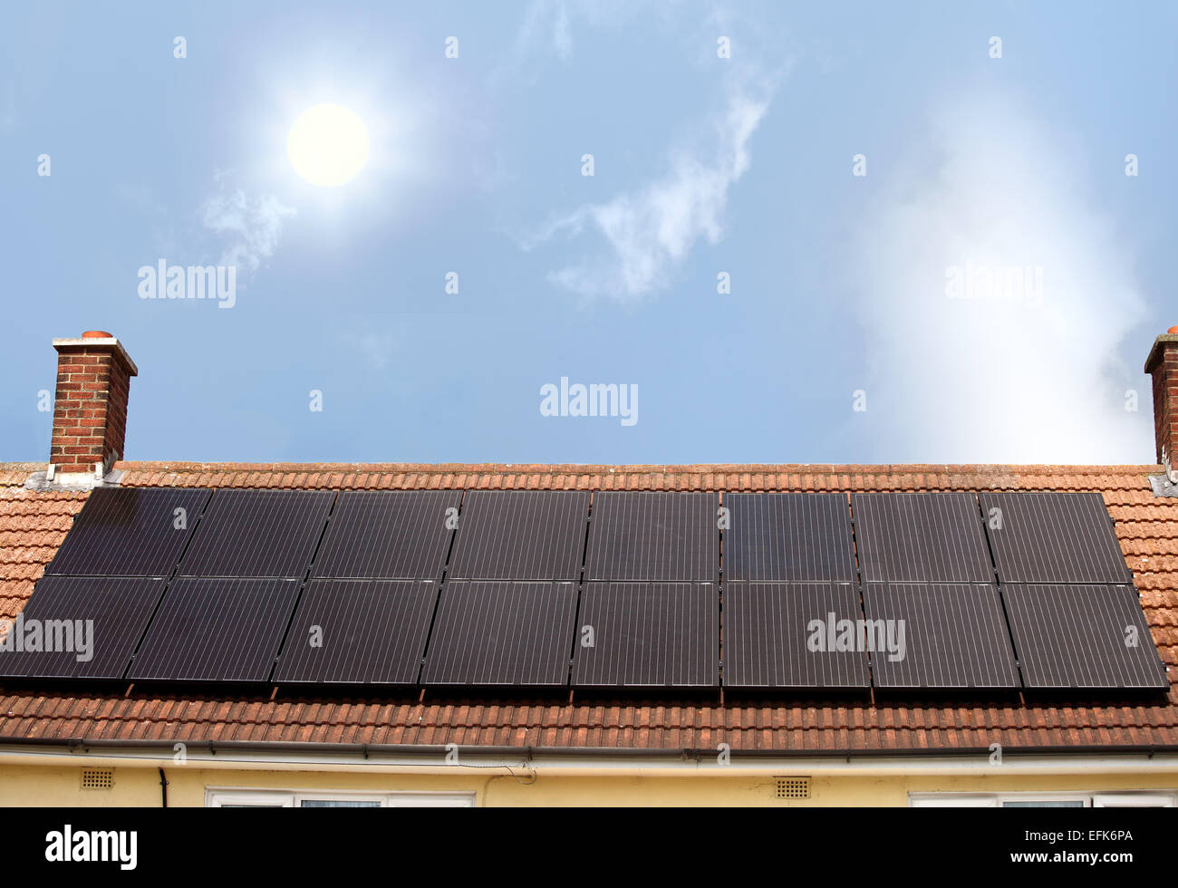 Shining sun on solar panels hi-res stock photography and images - Alamy