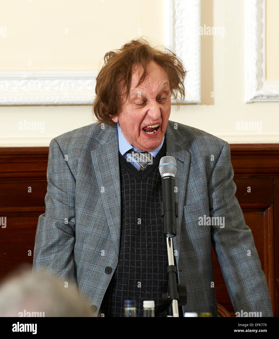Ken dodd teeth hi-res stock photography and images - Alamy