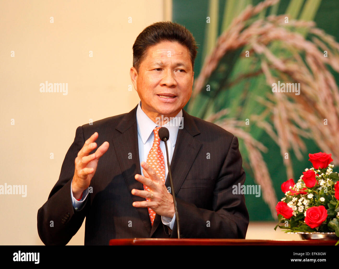 Commerce due hi-res stock photography and images - Alamy