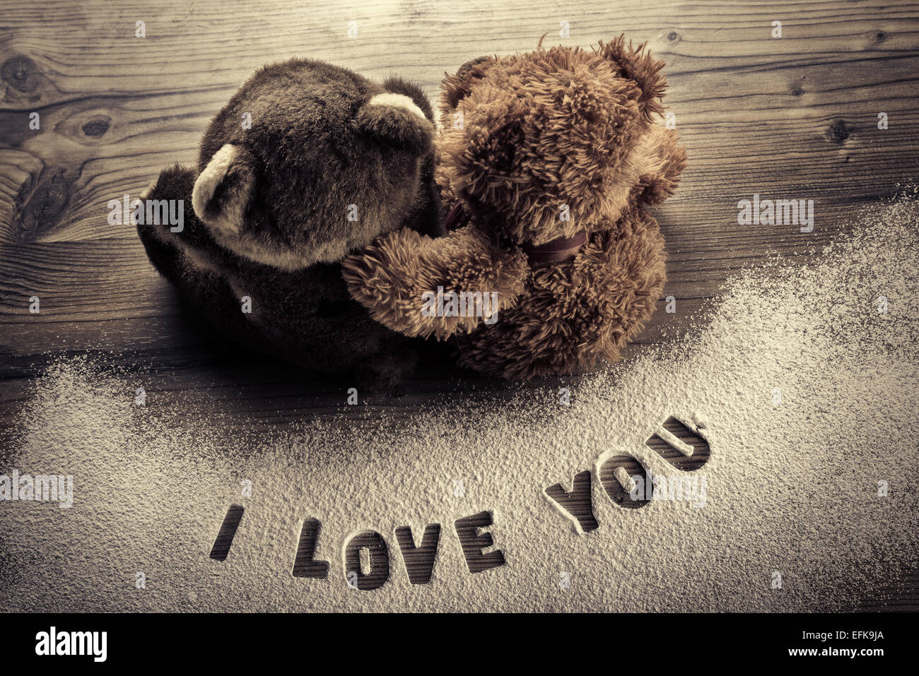 Couple teddy bears in love hi-res stock photography and images - Alamy