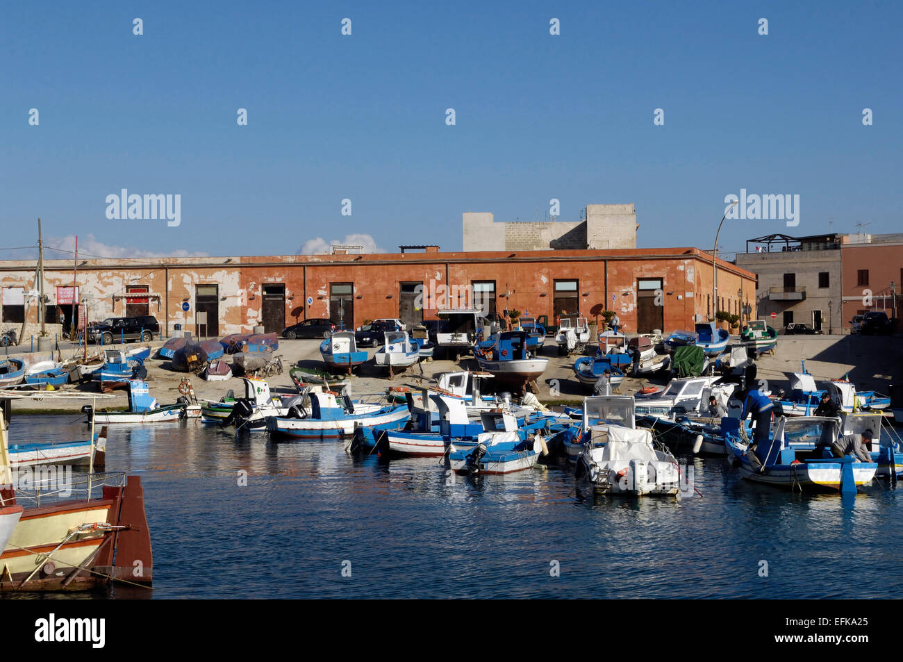 Fishing boats favignana hi-res stock photography and images - Alamy