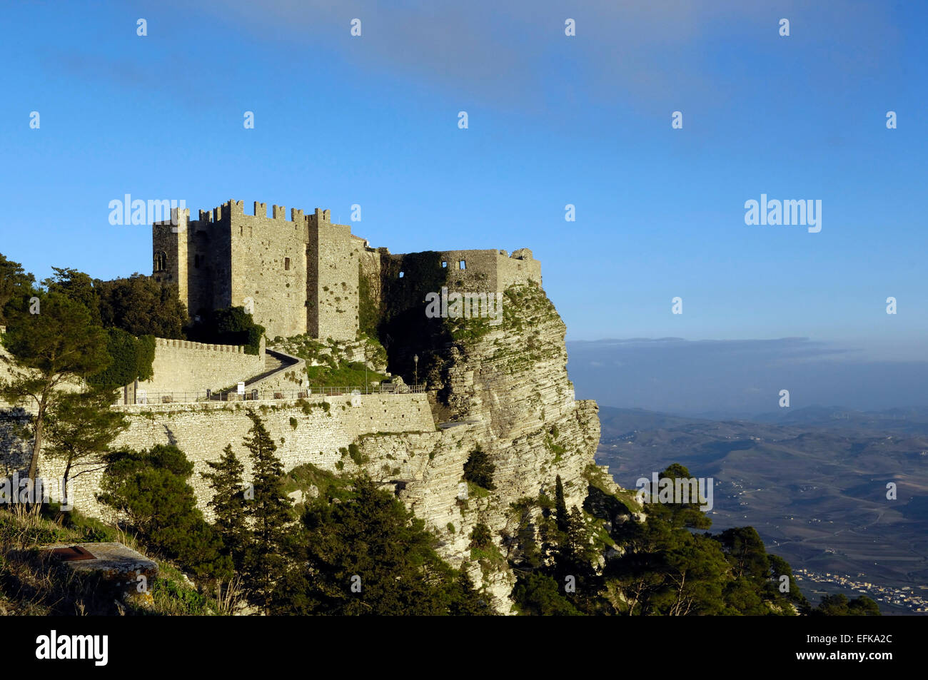 Castello di venere hi-res stock photography and images - Alamy