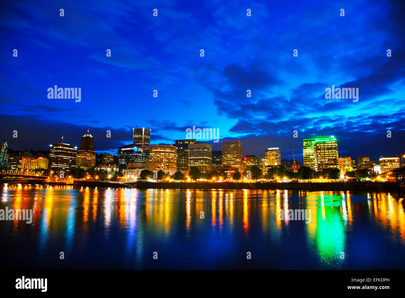 Downtown Portland Oregon Night Usa High Resolution Stock Photography ...