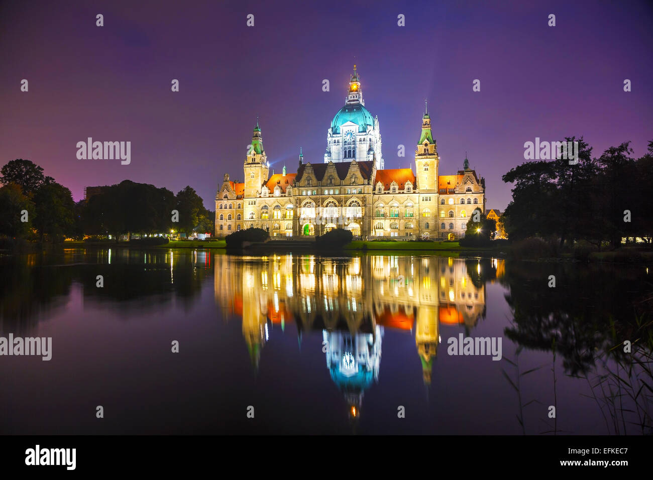 Hannover old town hall hi-res stock photography and images - Alamy