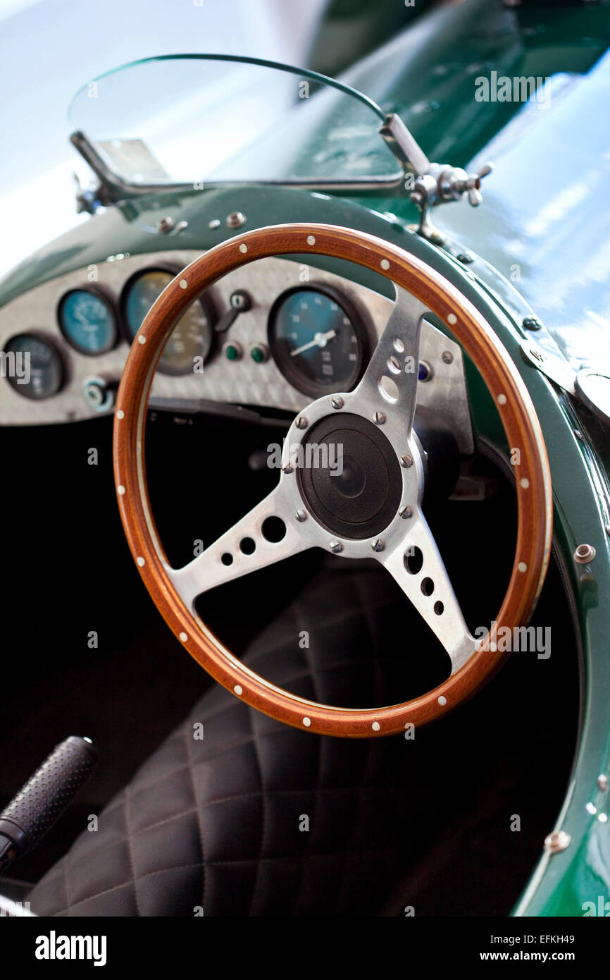 Wheel of an old sports car Stock Photo - Alamy