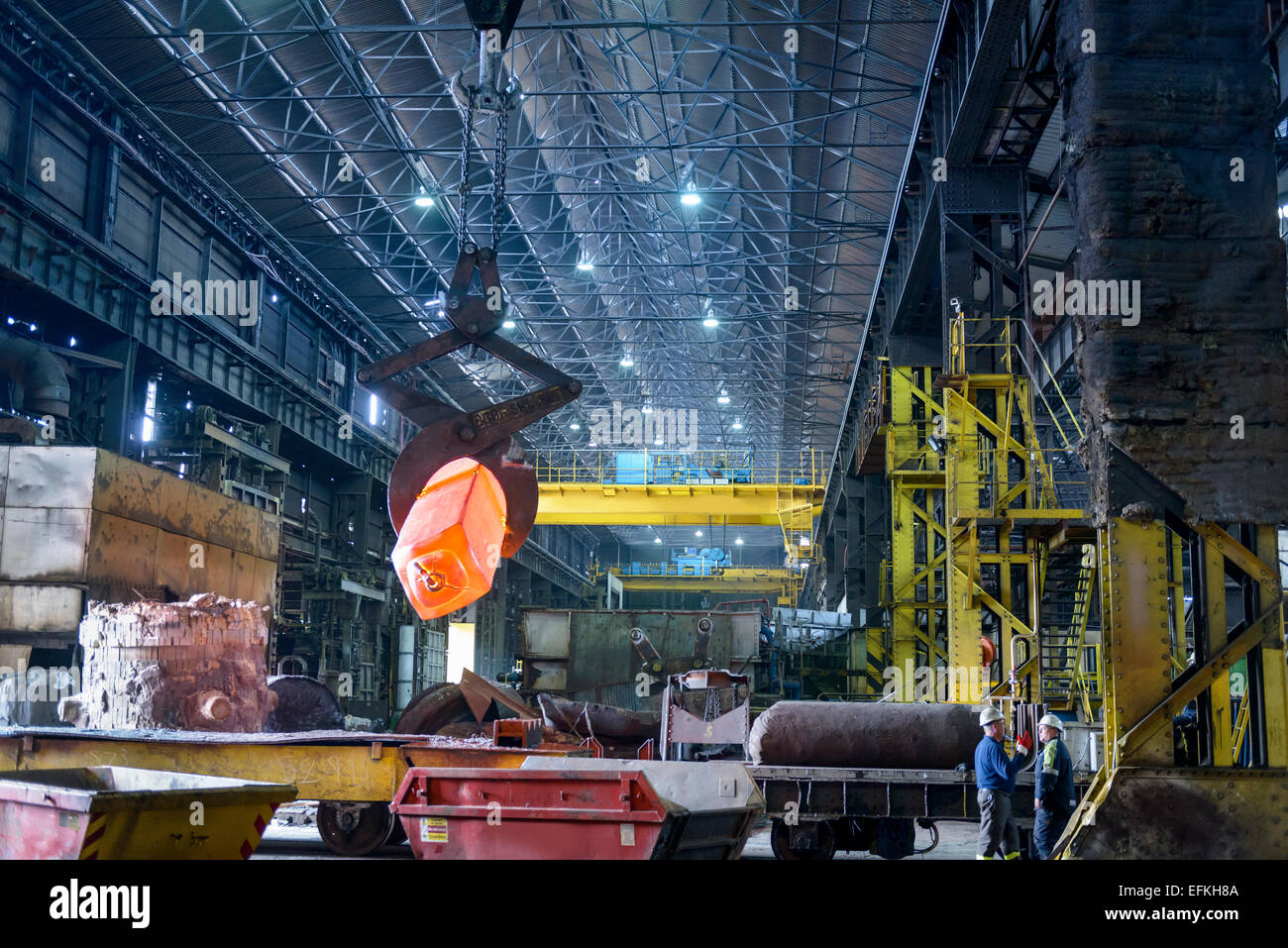 Science equipment steel hi-res stock photography and images - Alamy