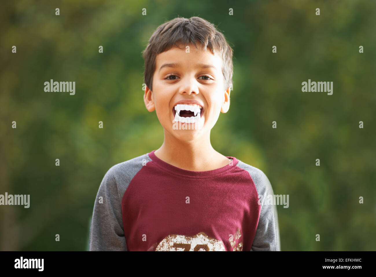 Vampire teeth hi-res stock photography and images - Alamy