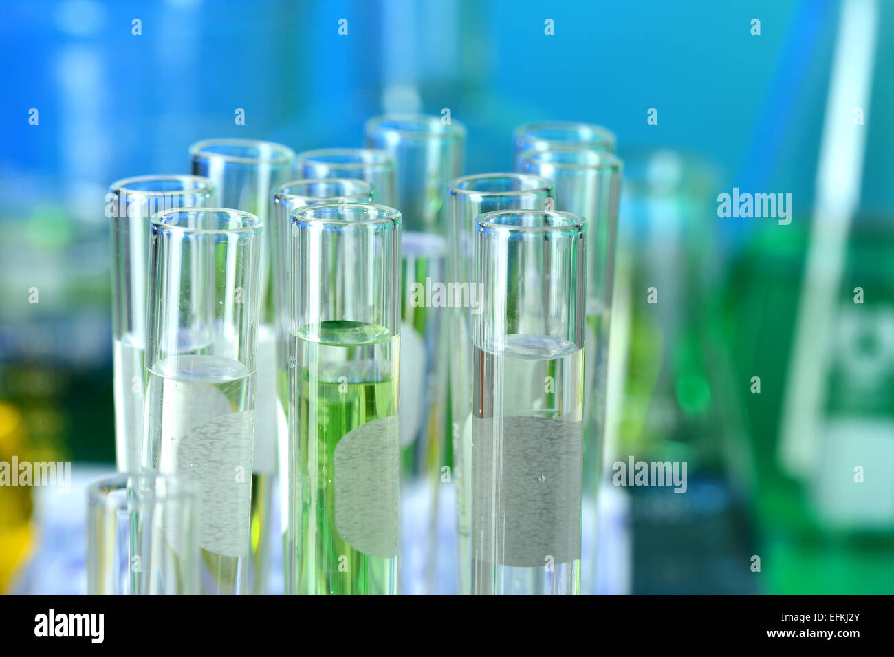 Test tubes hi-res stock photography and images - Alamy