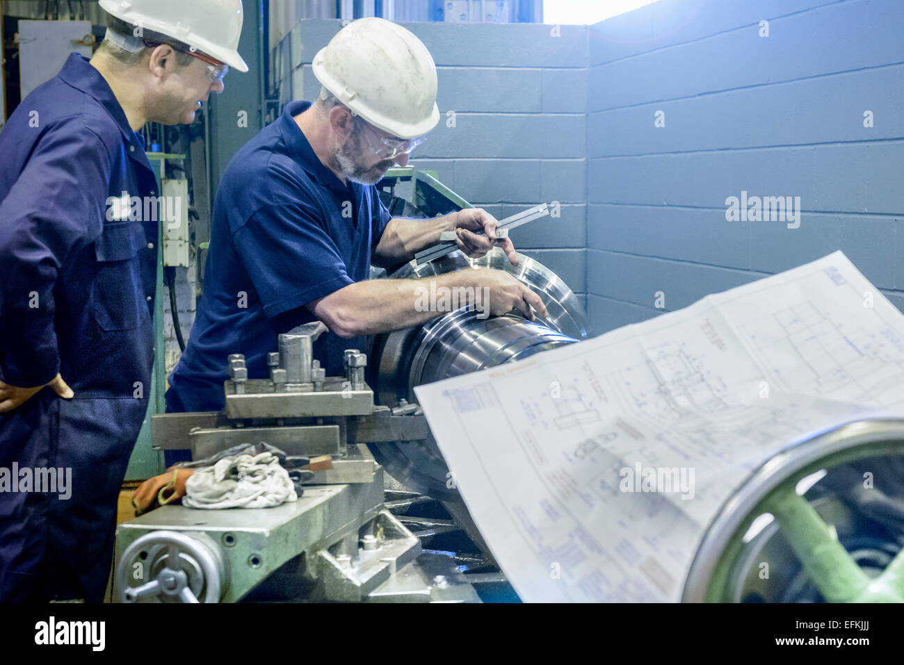 On lathe hi-res stock photography and images - Alamy