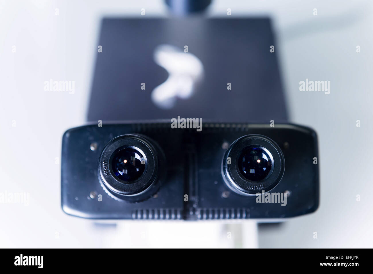 Cancer research laboratory, microscope Stock Photo - Alamy