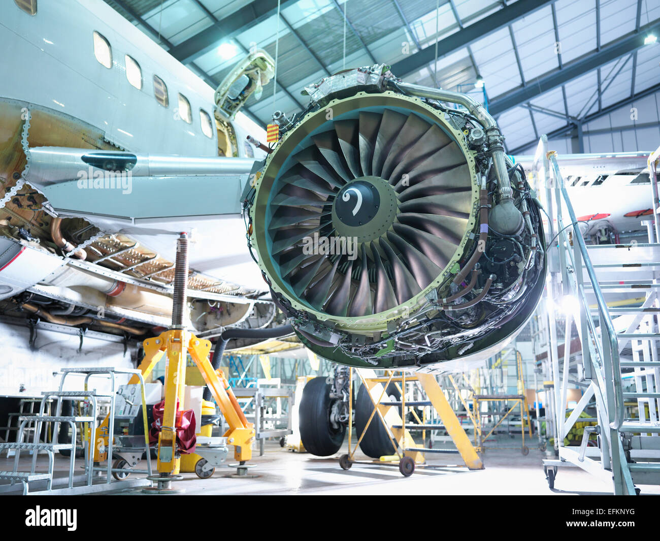 Aircraft engine manufacture hi-res stock photography and images - Alamy