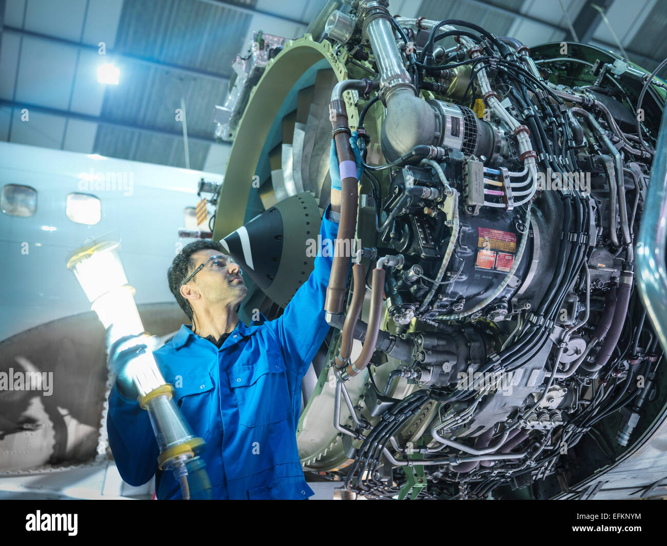 40 to 44 yea hi-res stock photography and images - Alamy