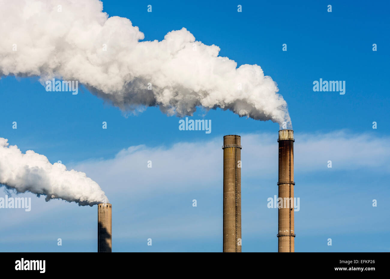 Three smoke stacks hi-res stock photography and images - Alamy