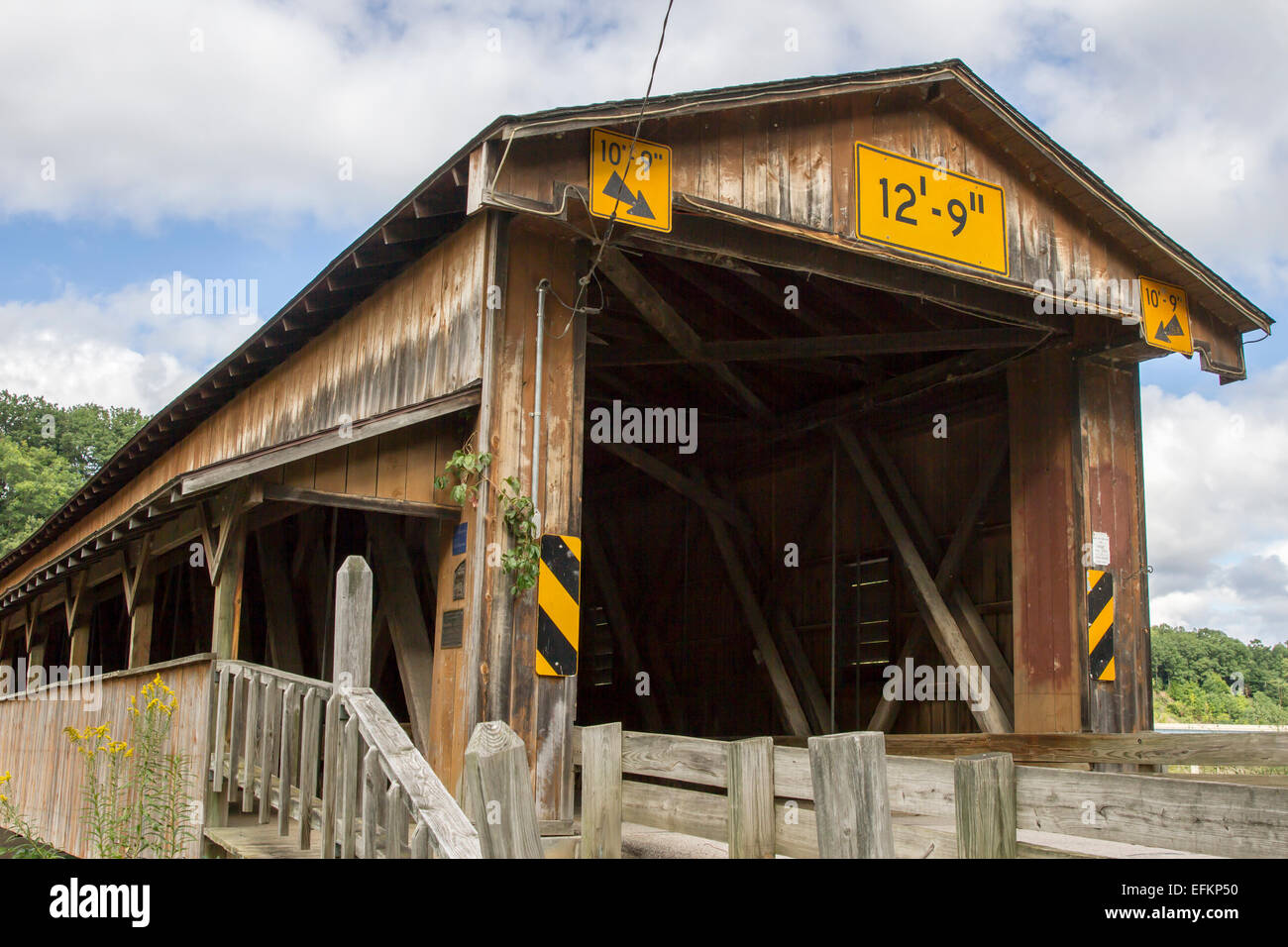 Rural Covered Bridge Stock Photo - Alamy