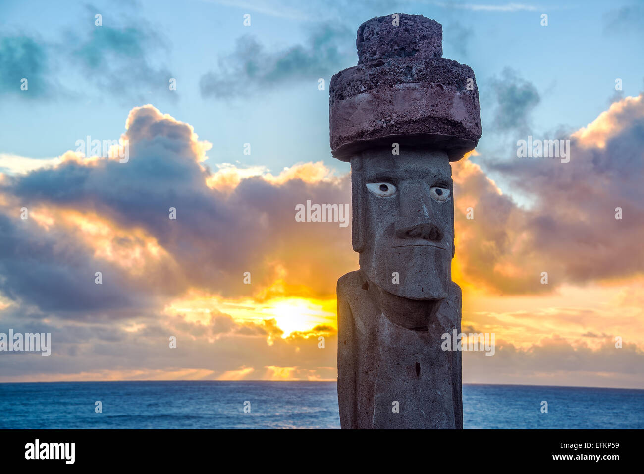 Replica moai statue hi-res stock photography and images - Alamy