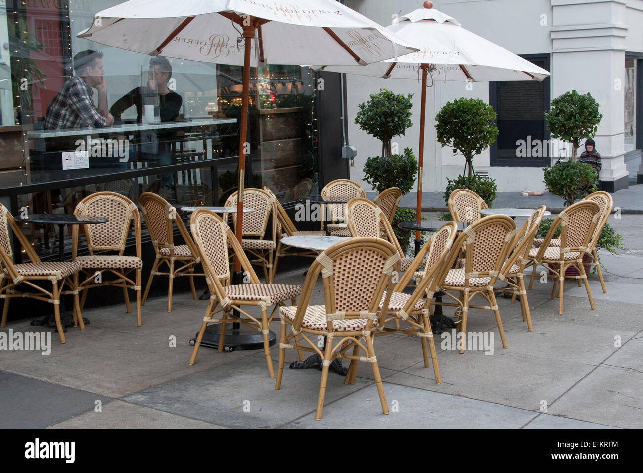 Cafe tables on Grant Avenue, San Francisco, California Stock Photo - Alamy