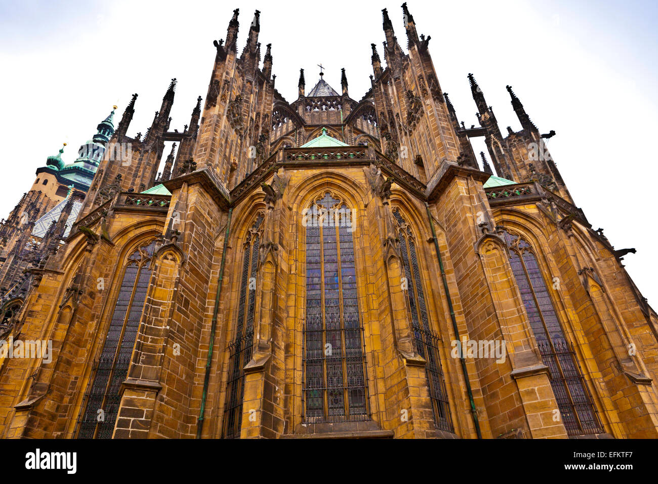 Golden gate st vitus cathedral hi-res stock photography and images - Alamy