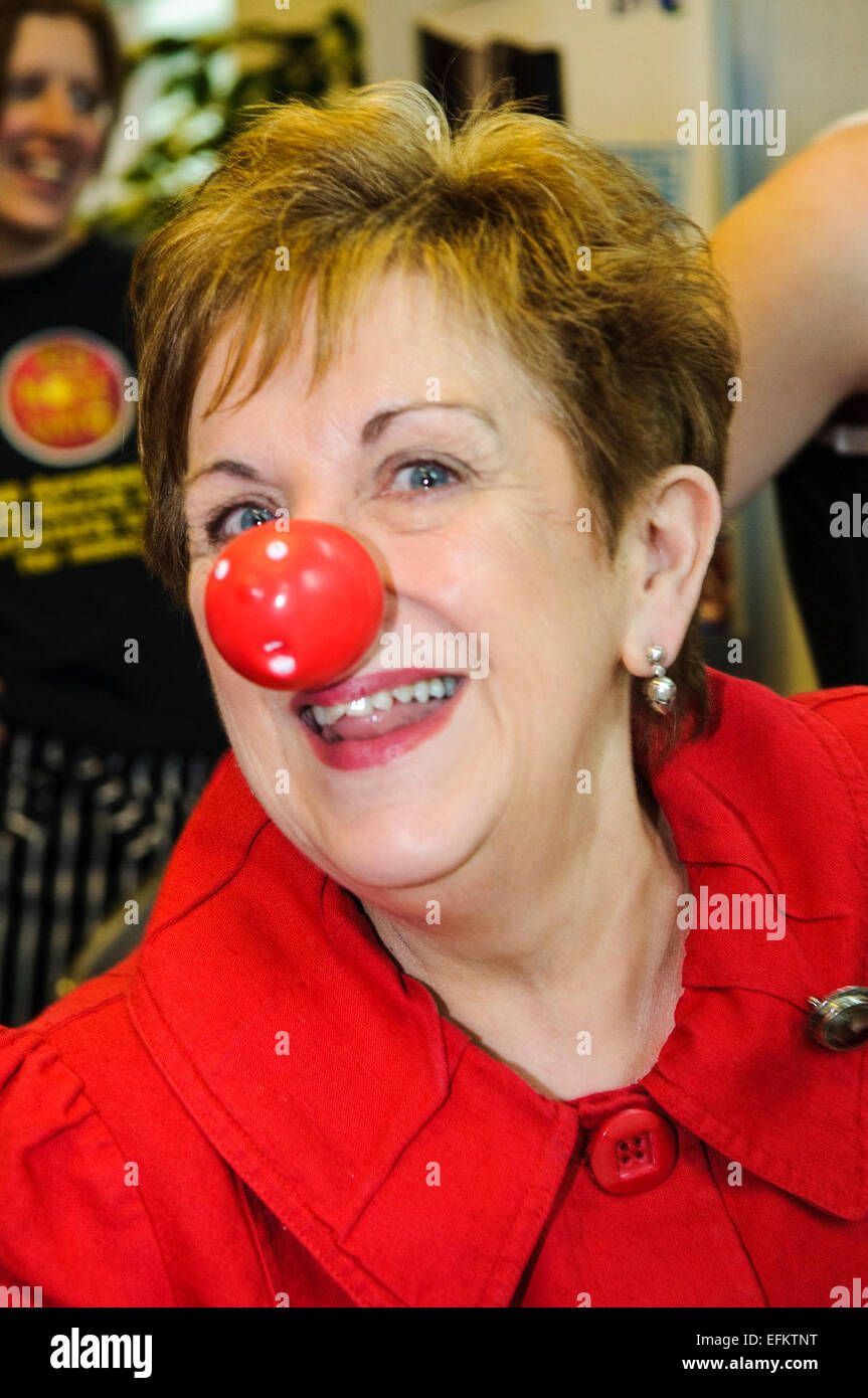 Comic relief red nose hi-res stock photography and images - Alamy